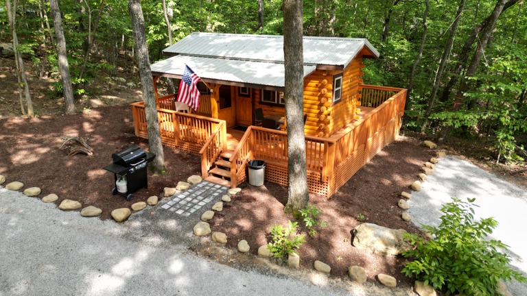 Tennessee River Gorge® Mountain Treehouse Offers Serenity & Relaxation ...