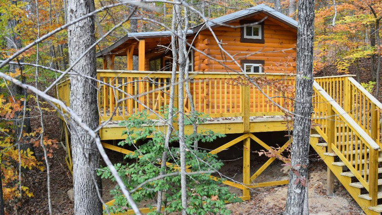 Tennessee River Gorge® Mountain Treehouse Offers Serenity & Relaxation ...