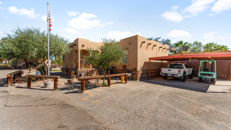 Country Market Plus Residence on 2.75 Acres (4 parcels) in Wenden ...