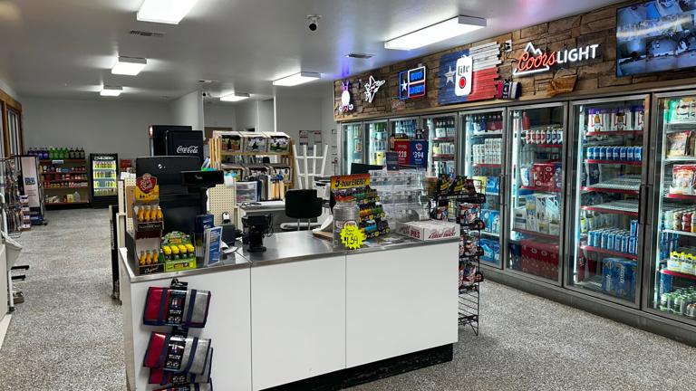 CrossRoads Valero - Convenience Store, Gas Station, Carwash in Bandera ...