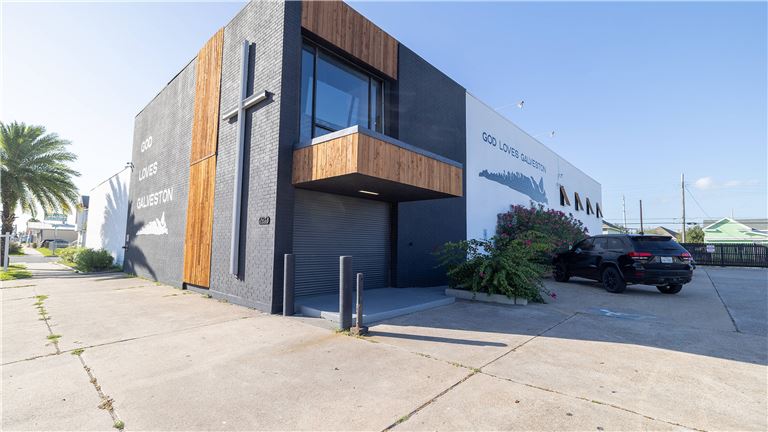 Ideal Business Frontage Property in Galveston County, Texas - BizBuySell