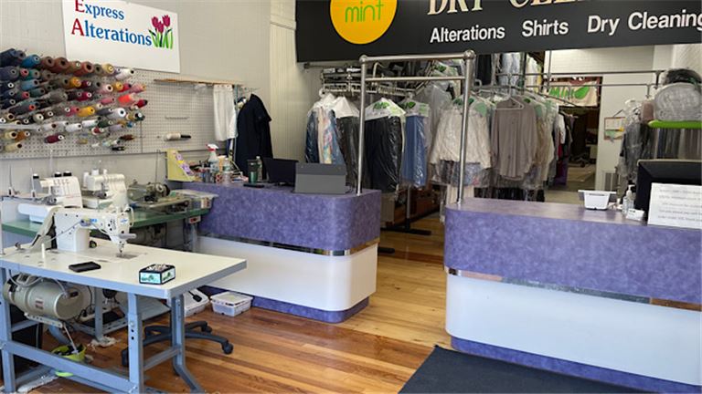 LEE-Drycleaner Drop store with tailoring in Middlesex County ...