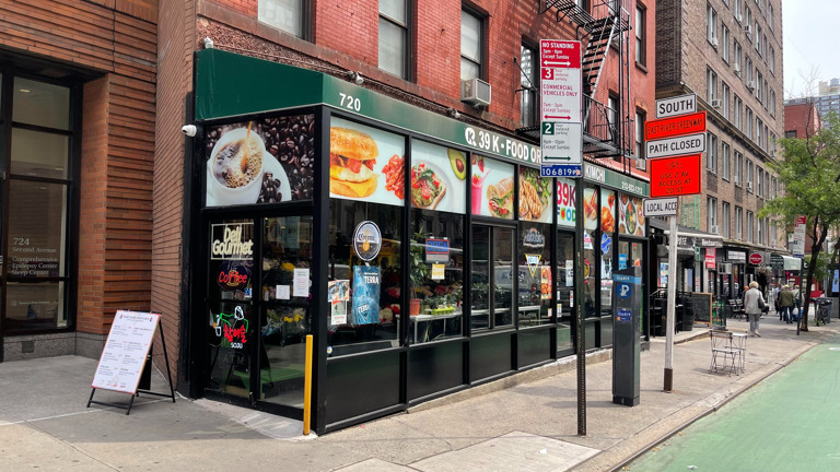 Prime midtown profitable deli for sale in New York, New York - BizBuySell