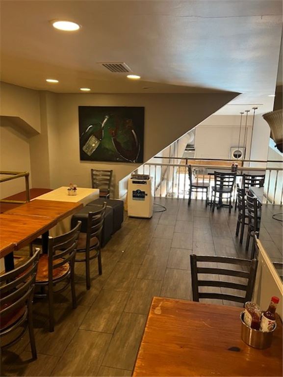 Super Split Level Deli Cafe-Absentee owner in San Francisco, California ...