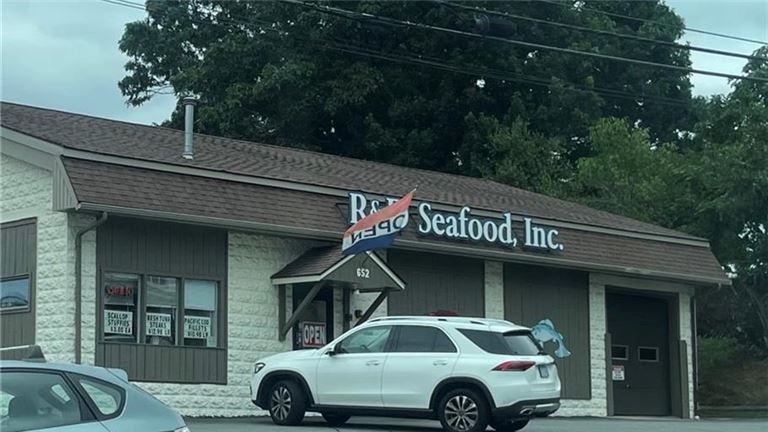 Amazing location and Opportunity in Woonsocket, Rhode Island - BizBuySell