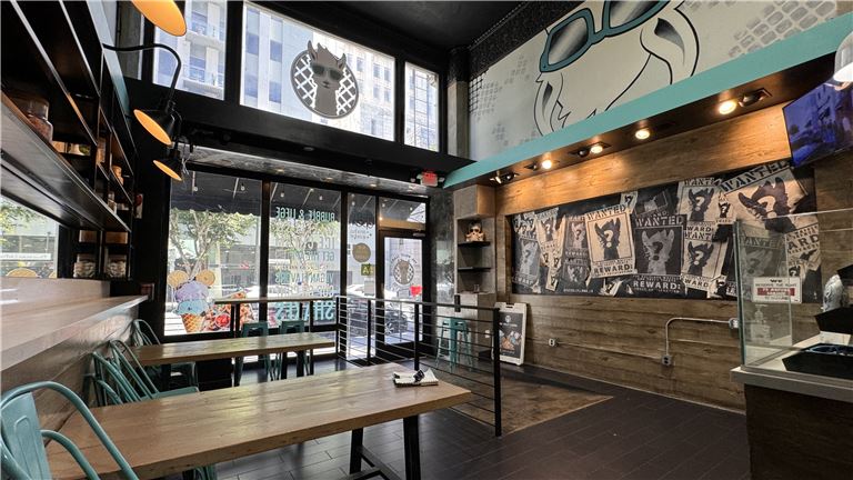 Turnkey 2nd gen Restaurant in DTLA in Los Angeles, California - BizBuySell