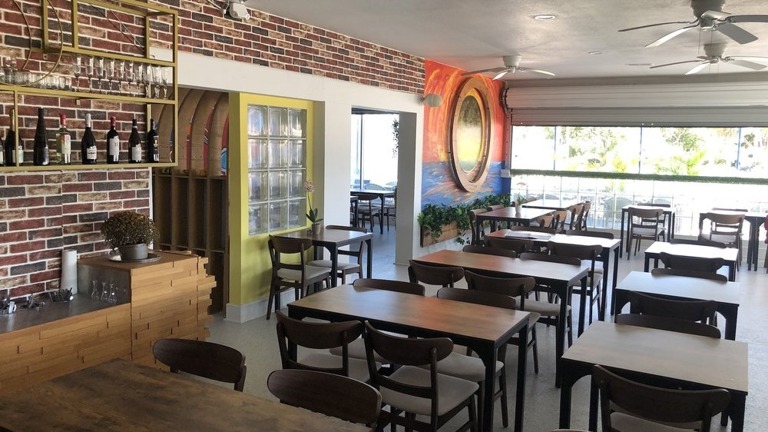 St Petersburg Restaurant, Bar, Beach, Corner in Saint Petersburg ...