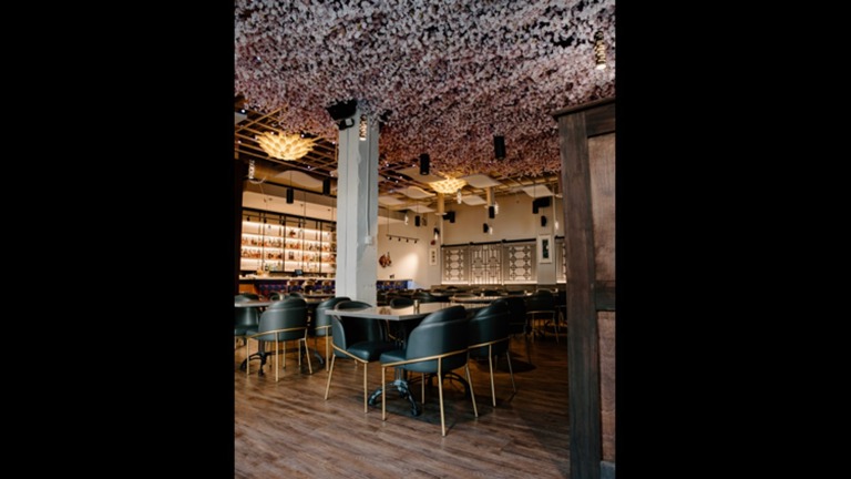 Extraordinary Downtown Detroit Restaurant & Bar 2 Levels in Detroit ...