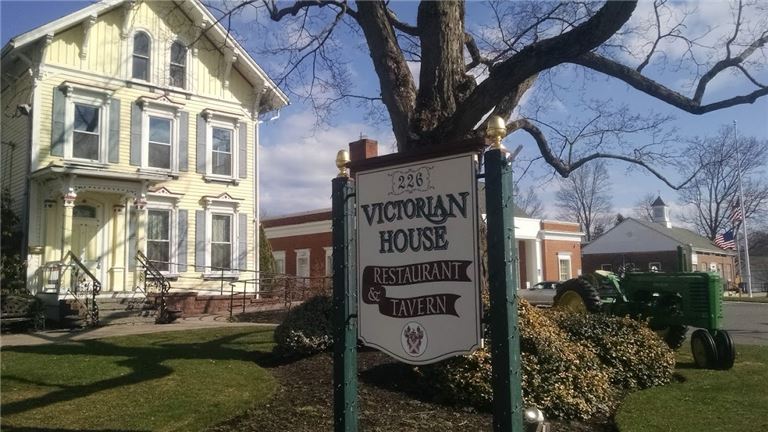 Victorian House Restaurant & Tavern in Cheshire, Connecticut - BizBuySell