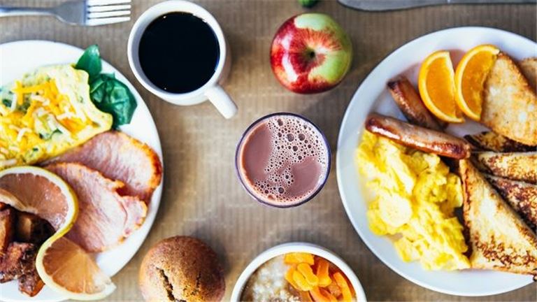 Thriving Breakfast & Lunch Hotspot - 19 Years & Fully Remodeled! in Lee ...