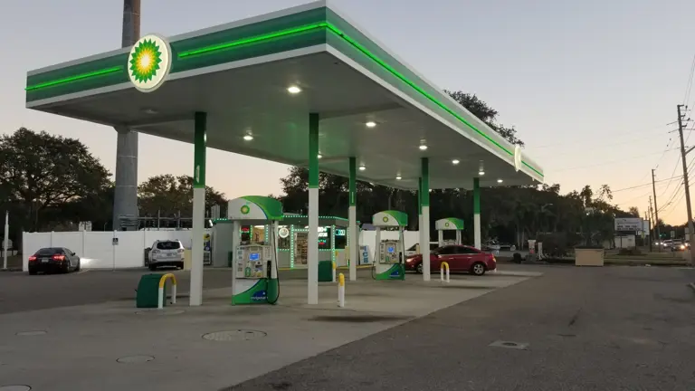 BP Gas Station North St Petersburg!! in Saint Petersburg, Florida ...