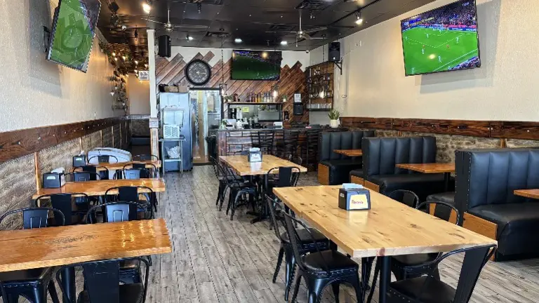 Established Business Prime Location in Orlando, Florida - BizBuySell