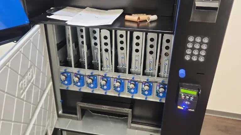 Turnkey Vending Route – Houston Metro 5 Nearly New Machines, No Comm in ...