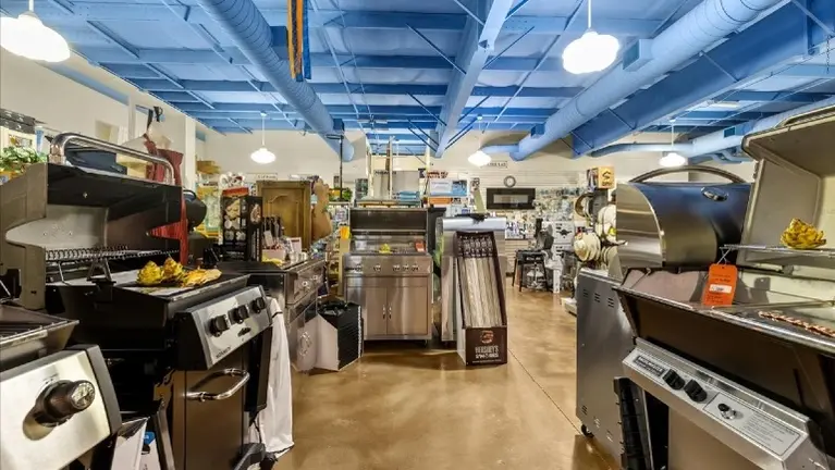 BBQ Grill store with propane refill & pool supplies-Well established ...