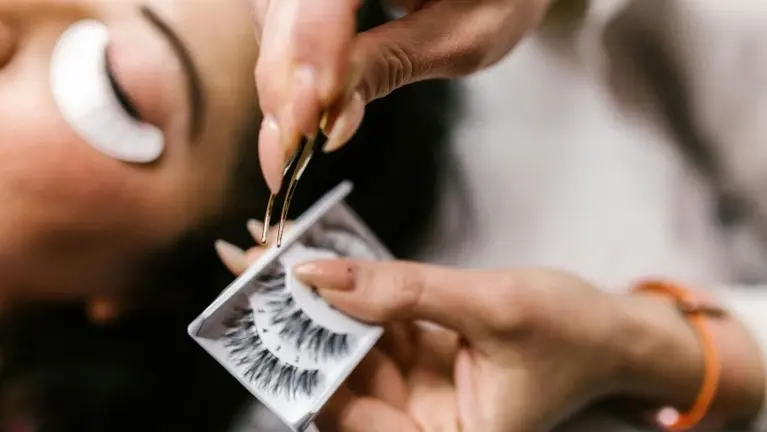 Perfect Buy vs Build Beauty Business, Prepared to Growth in Golden ...